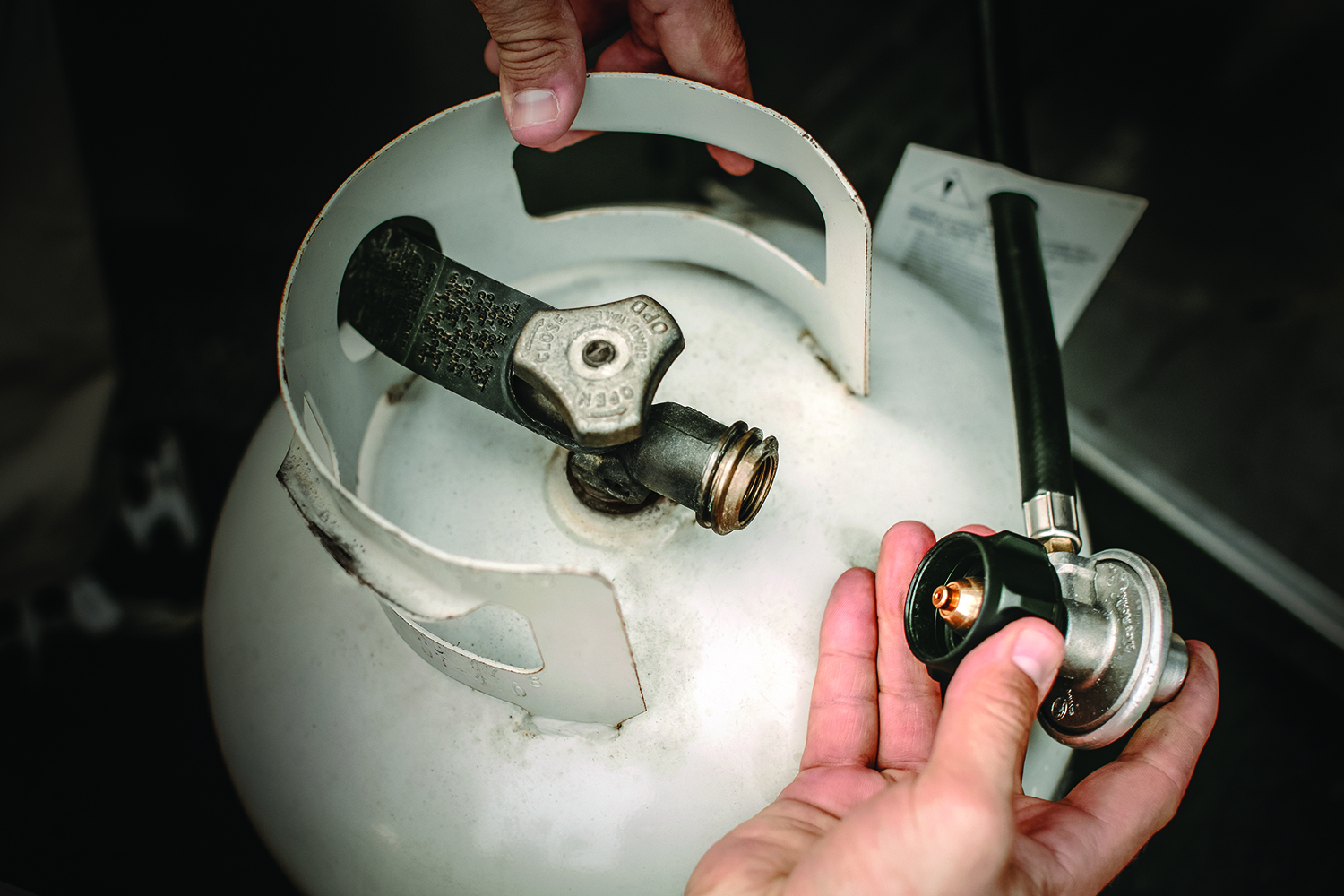 Small-Cylinder Q & A - Small Propane Tank Safety - Delta Liquid Energy