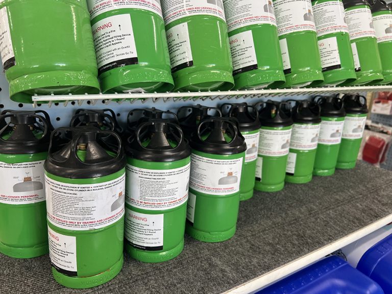 Refillable vs Disposable 1lb Propane Cylinders